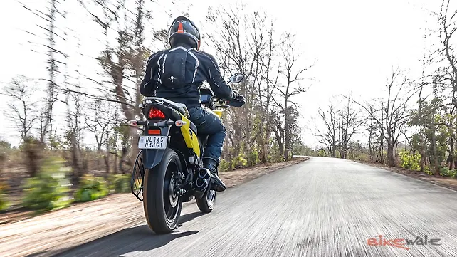 Suzuki V-Strom SX 360 view - BikeWale