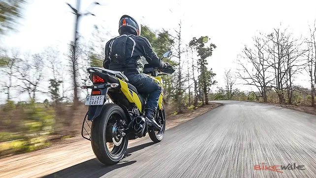 Suzuki V-Strom SX 360 view - BikeWale