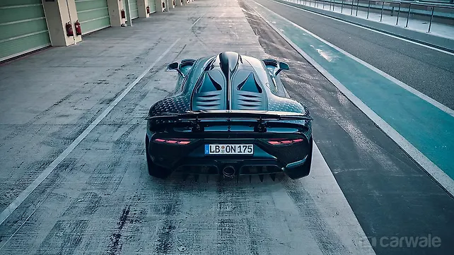 Formula 1 inspired road-car Mercedes-AMG One breaks cover with 1049bhp ...