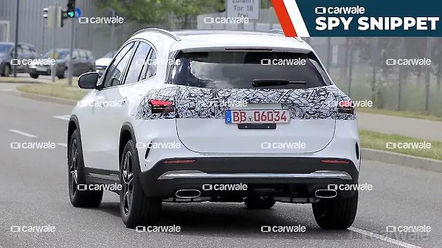 India-bound Mercedes-Benz GLA facelift spotted - CarWale