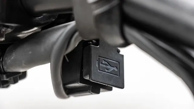 Royal Enfield Hunter 350 [2024] 360 view - BikeWale