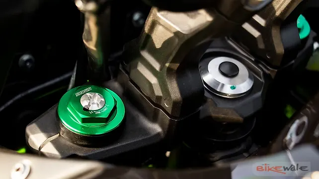 2021 Kawasaki Versys 650: Road Test Review - BikeWale