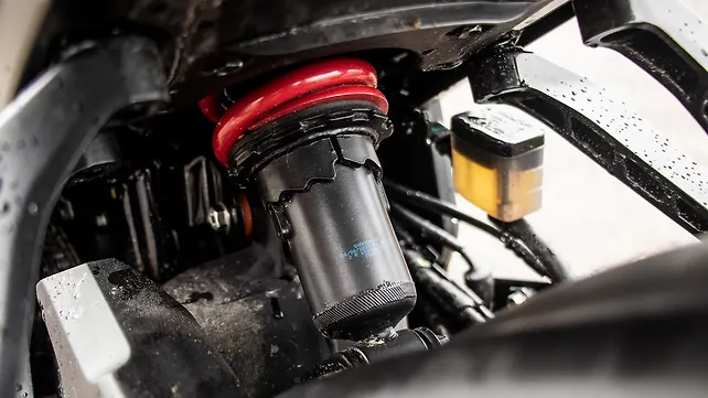 Bajaj Pulsar N160 360 view - BikeWale