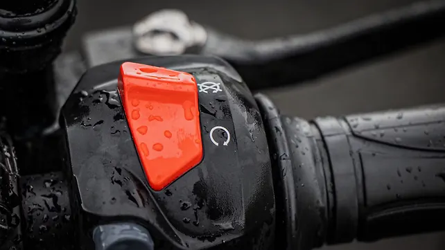 TVS Ronin 360 view - BikeWale