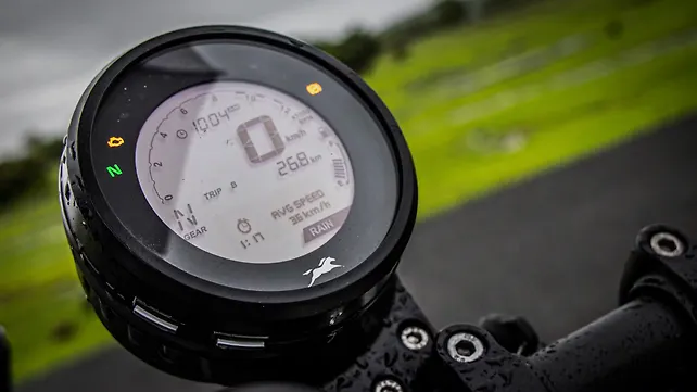 TVS Ronin Projector Headlight Image - BikeWale