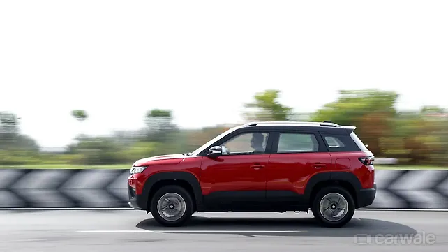 Maruti Brezza Price - Images, Colours & Reviews - CarWale