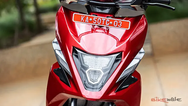 Simple One electric scooter: First Ride Review - BikeWale