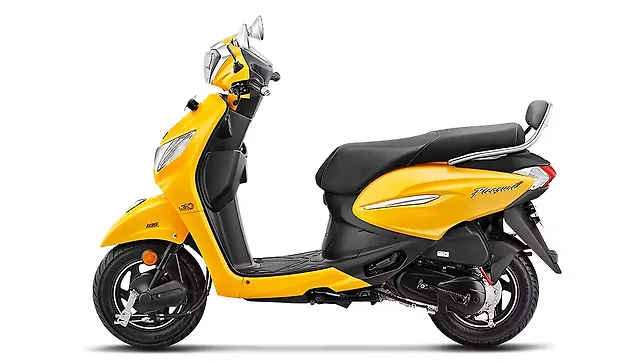 Hero Pleasure + Xtec Left Front Three Quarter Image - BikeWale