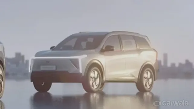 Mahindra XUV.e8 concept revealed - CarWale
