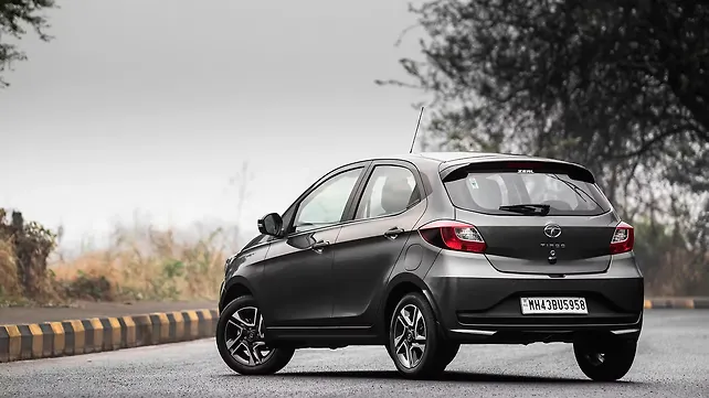 Tata Tiago XT Rhythm variant introduced at Rs 6.45 lakh - CarWale