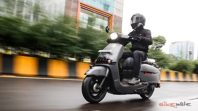 Keeway Sixties 300i: Roadtest Review - BikeWale