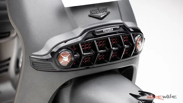 Keeway Sixties 300i: Roadtest Review - BikeWale