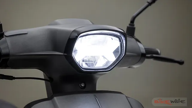 Keeway Sixties 300i 360 view - BikeWale