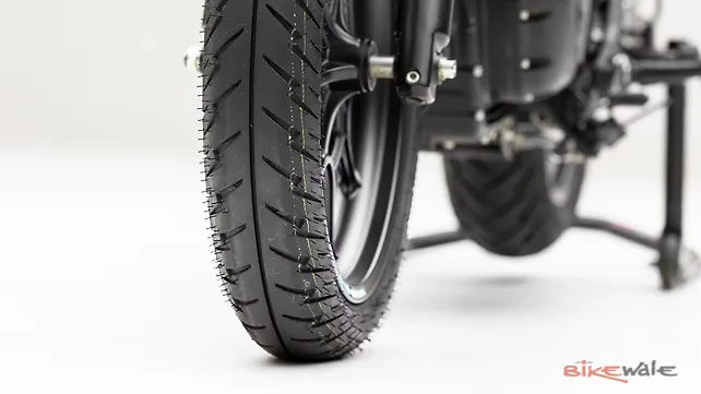 Royal Enfield Hunter 350: Roadtest Review - BikeWale