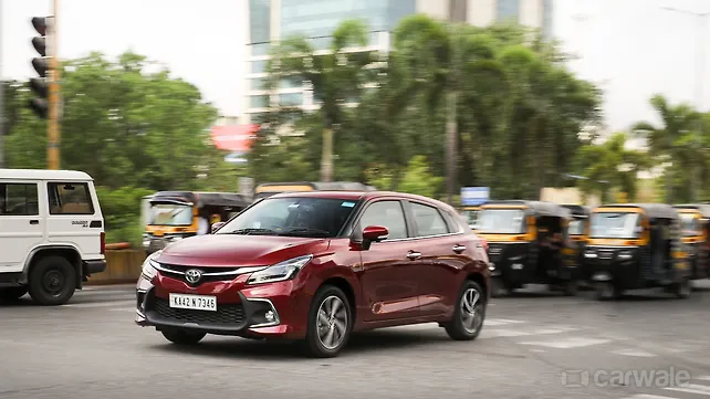 Glanza G on road Price | Toyota Glanza G Features & Specs