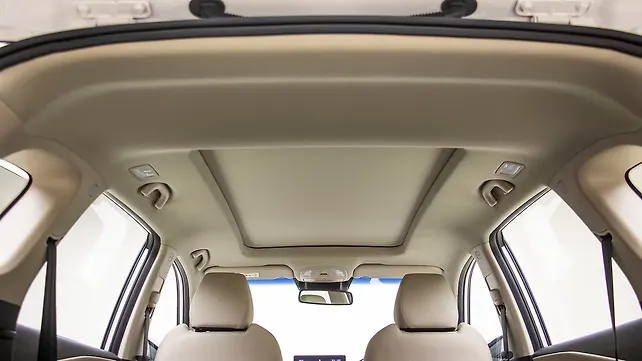 MG Hector Price - Images, Colours & Reviews - CarWale