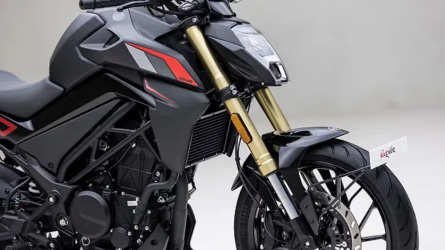 Keeway K300 N 360 view - BikeWale