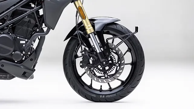 Keeway K300 N 360 view - BikeWale