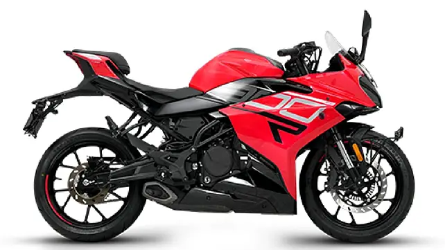 Keeway K300 R vs KTM RC 390: Specification Comparison - BikeWale Keeway K300 R vs KTM RC 390: Specification Comparison - BikeWale