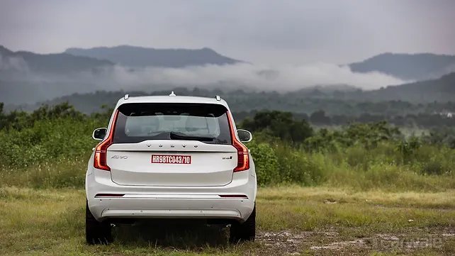 Volvo XC90 B6 Ultimate facelift — First Drive Review - CarWale