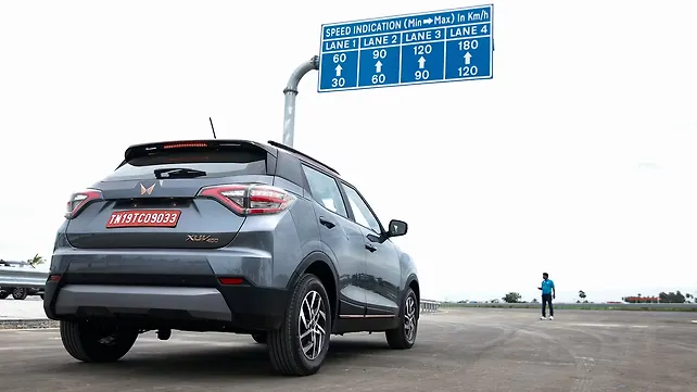 Mahindra XUV400 Driven: Now in Pictures - CarWale