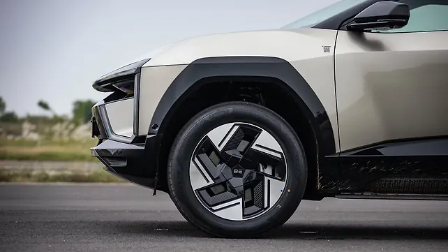 Mahindra Be 6e Vs Tata Curvv EV: The game is on. - CarWale