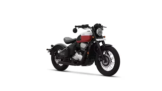 Jawa 42 Bobber Engine Crash Guard Image - BikeWale