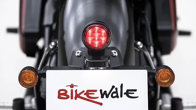 Jawa 42 Bobber 360 view - BikeWale