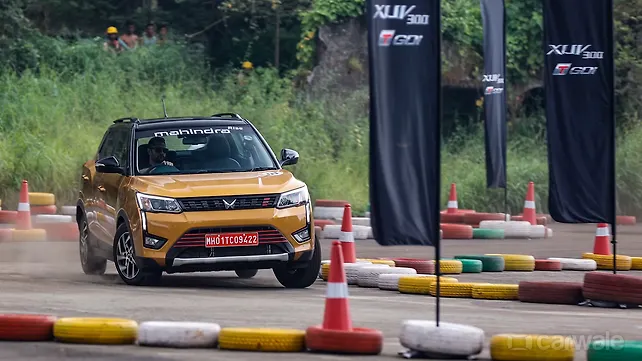 Mahindra XUV300 TurboSport First Drive Review - CarWale