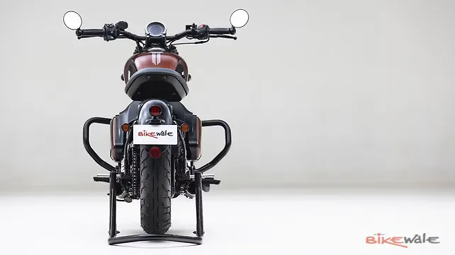 Jawa 42 Bobber: First Ride Review - BikeWale