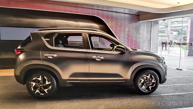 Kia Sonet X-Line 1.0 TGDi First Look - CarWale