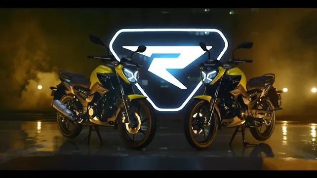 TVS Raider 125 SmartXonnect launched at Rs 99,990 - BikeWale