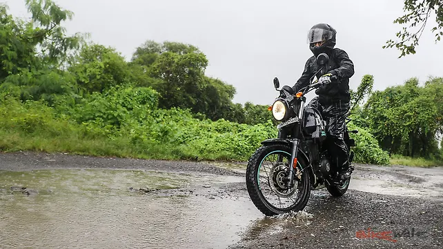 Royal Enfield Scram 411 5000km Review: Better than the Himalayan ...