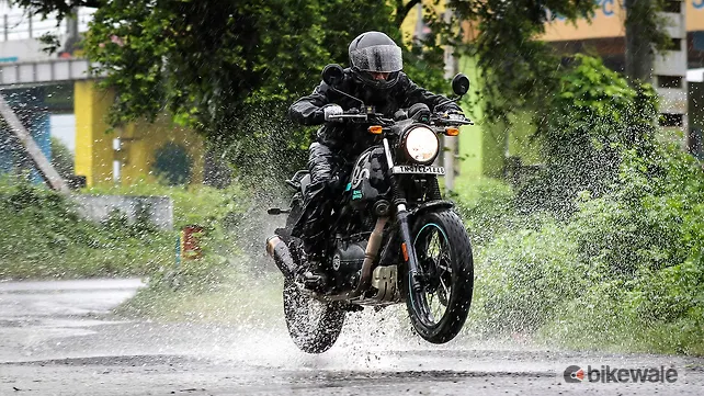 Royal Enfield Scram 411 5000km Review: Better than the Himalayan ...