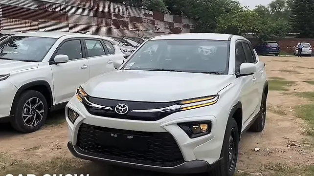 Weekly news round-up: Toyota Taisor name trademarked, Innova Crysta ...