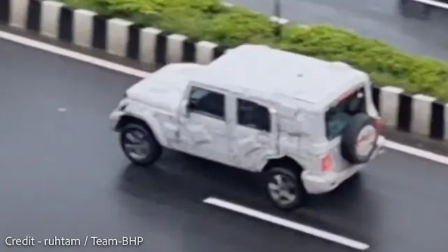 Mahindra five-door Thar spied; top view reveals a single-pane sunroof ...
