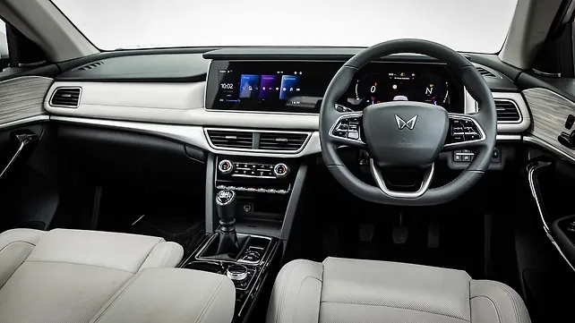 India-made Mahindra XUV700 launched in South Africa - CarWale