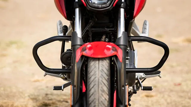 Bajaj Pulsar P150 360 view - BikeWale