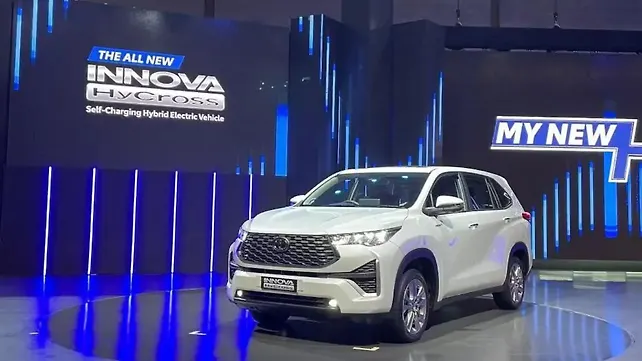 Innova Hycross