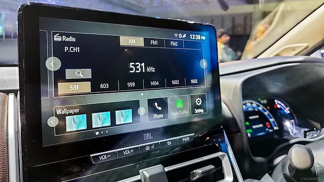 Toyota Innova Hycross – Top feature highlights - CarWale