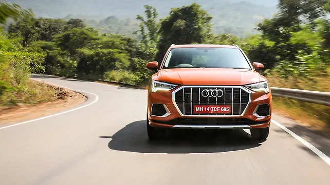 Audi Q3 40 TFSI Technology Driven: Now in pictures - CarWale