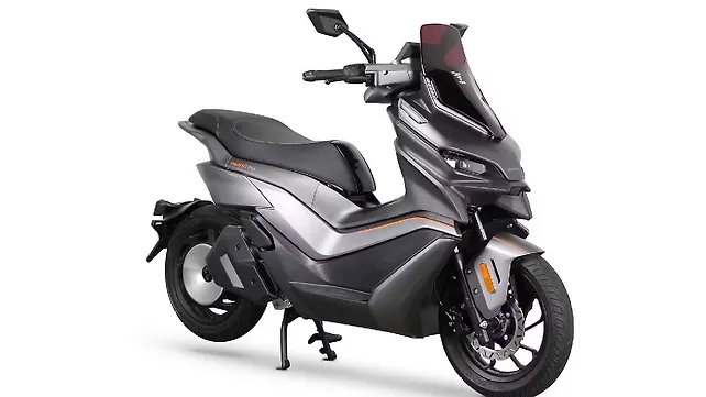 Loncin unveils e-scooter with 240km range - BikeWale