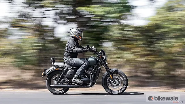 Yezdi Roadster Review: Pros and Cons - BikeWale
