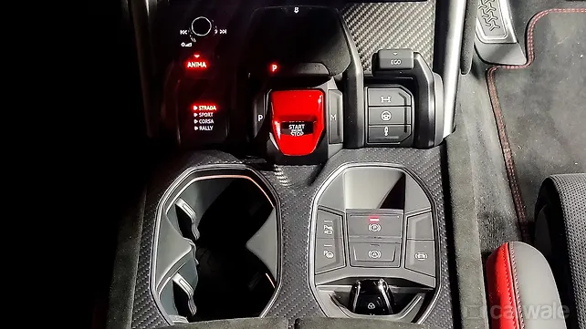 Lamborghini Urus Performante: First Look - CarWale