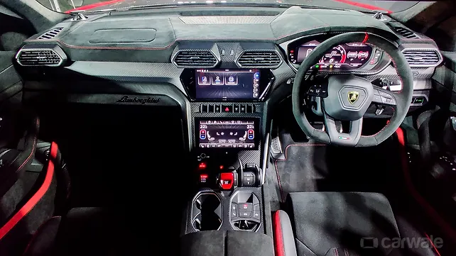 Lamborghini Urus Performante: First Look - CarWale