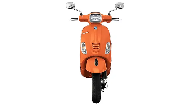 Vespa SXL 125 Rear View Image - BikeWale