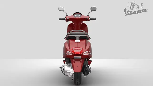 Vespa SXL 125 Rear View Image - BikeWale