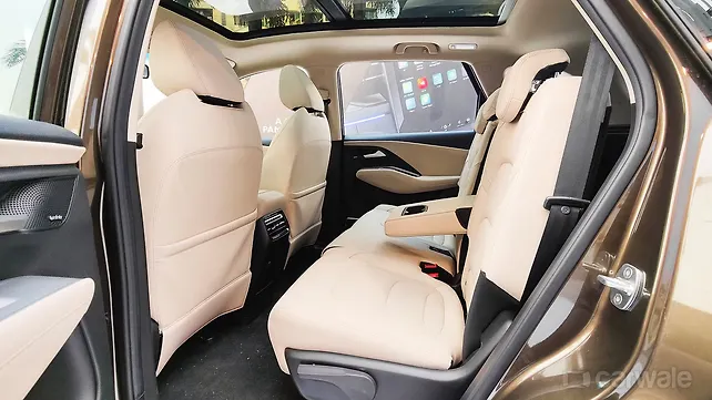 2023 MG Hector Sharp 1.5 petrol CVT First Look - CarWale