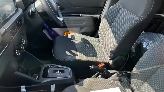 Citroen eC3 production-ready mule spied; likely to debut this month ...