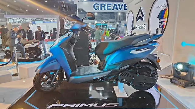 Ampere Magnus EX Right Side View Image - BikeWale